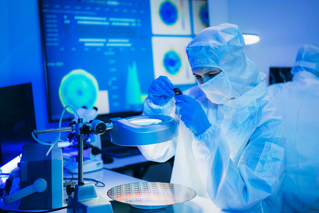 Tracking Trillions: The Assumptions Shaping the Scale of the AI Build ...